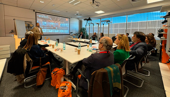 APIEM celebra su junta directiva en las instalaciones de Ledvance ...